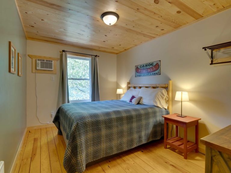 Brainerd Lakeside Resorts | MN Cabins - Campfire Bay Resort